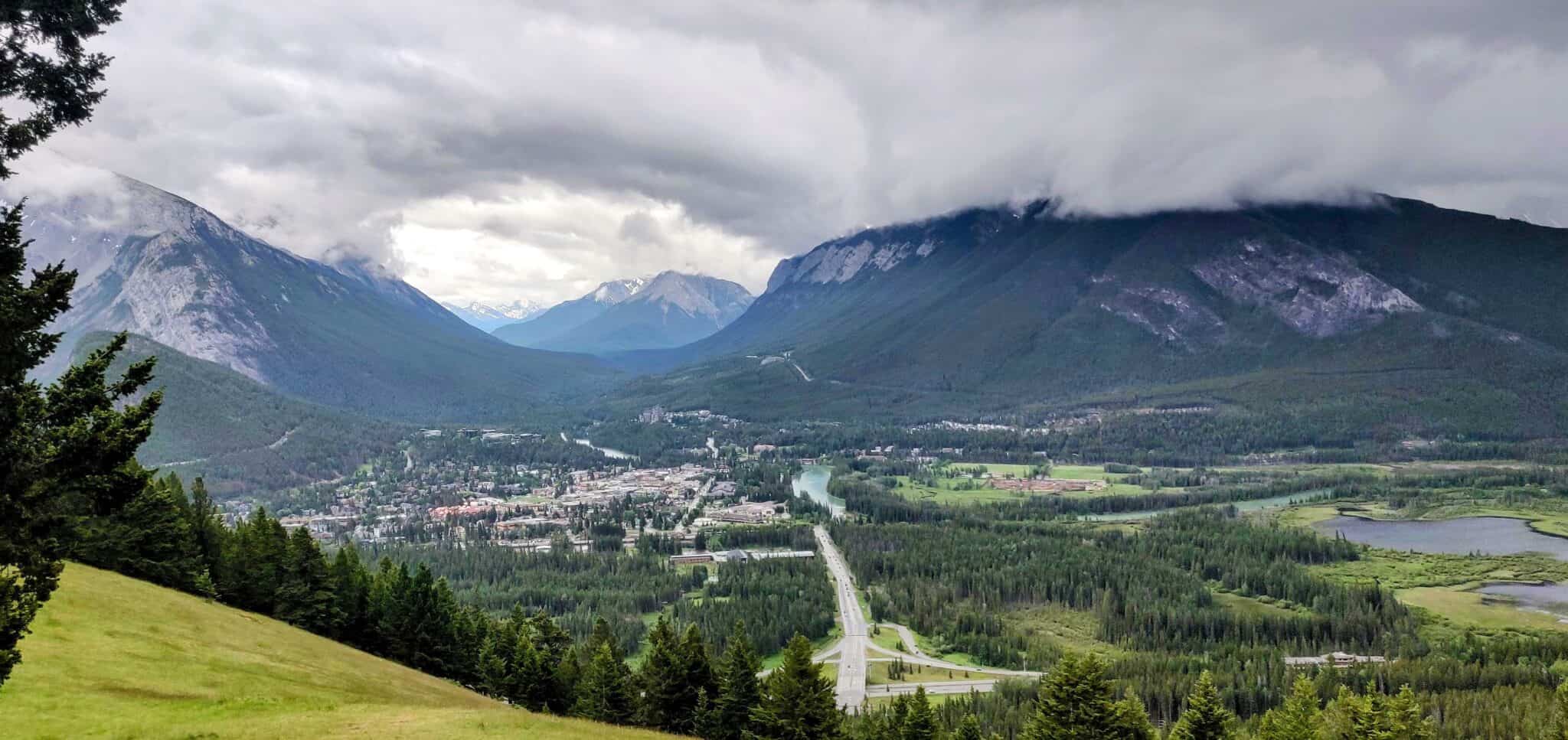 Seattle to Banff Road Trip with Itinerary and Map (2025 Guide)